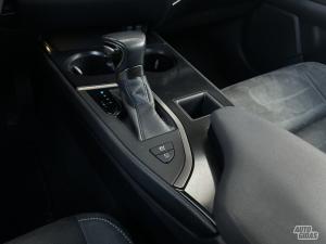 Серый Лексус UX 250h 2023 в Авиженяй, объемом двигателя 2.00 л и пробегом 137 тыс. км за 24950 €, фото 22 на AUTOMOTO.COM.LV