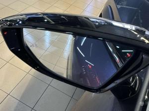 Серый Лексус UX 250h 2023 в Вильнюс, объемом двигателя 2.00 л и пробегом 39 тыс. км за 29950 €, фото 31 на AUTOMOTO.COM.LV