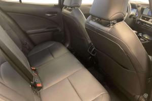 Pelēks Lexus UX 250h 2023 Viļņa, ar dzinēja tilpumu 1.99 L un nobraukumu 38 tūkst. km par 31000 €, foto 16 vietnē AUTOMOTO.COM.LV