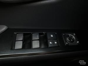 Grey Lexus UX 250h 2023 in Avizieniai, with an engine capacity of 2.00 L and mileage of 31 thousand km for 30950 €, photo 24 on AUTOMOTO.COM.LV
