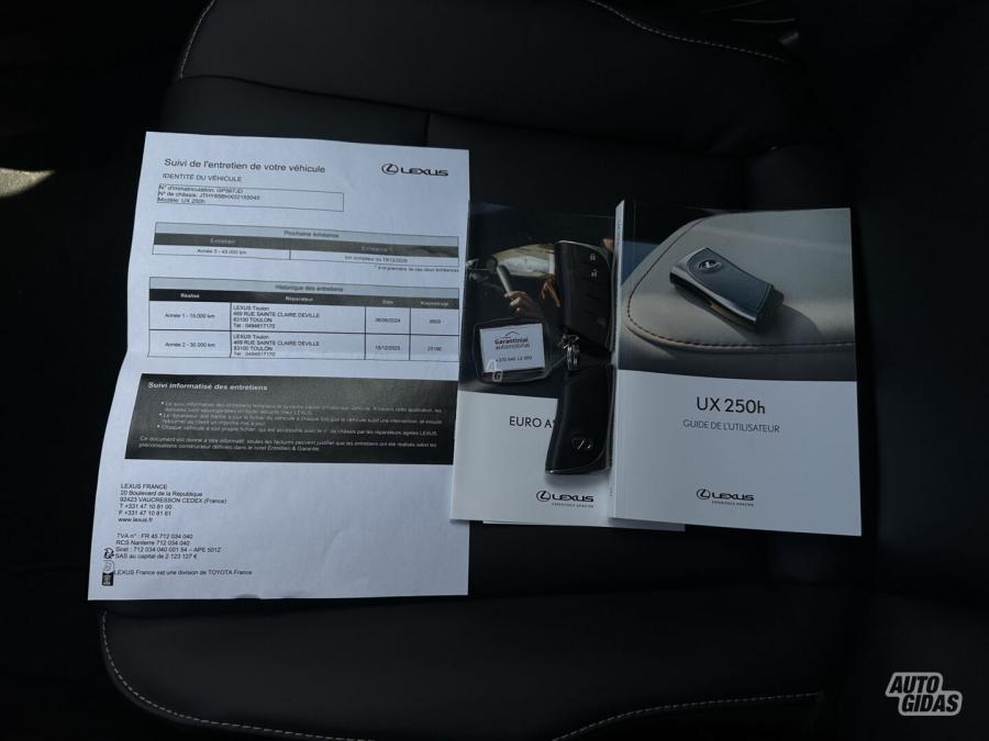 Grey Lexus UX 250h 2023 in Avizieniai, with an engine capacity of 2.00 L and mileage of 31 thousand km for 30950 €, photo 26 on AUTOMOTO.COM.LV