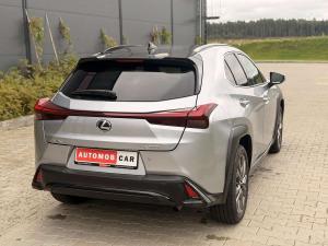 Grey Lexus UX 250h 2024 in Vilnius, with an engine capacity of 1.99 L and mileage of 61 thousand km for 31500 €, photo 6 on AUTOMOTO.COM.LV