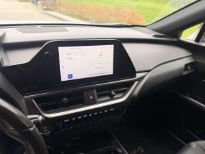 Grey Lexus UX 250h 2024 in Vilnius, with an engine capacity of 1.99 L and mileage of 61 thousand km for 31500 €, photo 43 on AUTOMOTO.COM.LV