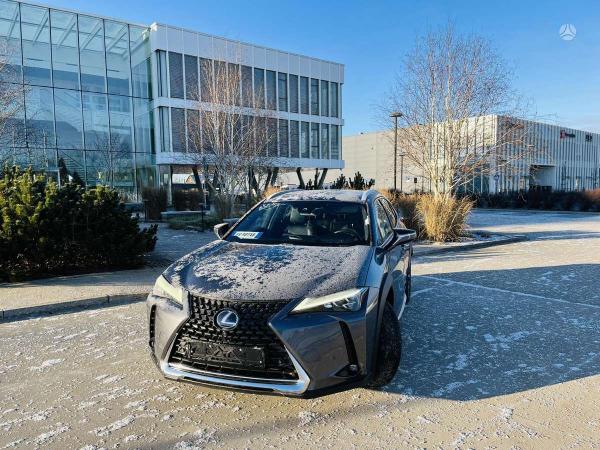 Grey Lexus UX 250h 2019 in Vilnius, with an engine capacity of 1.99 L and mileage of 93 thousand km for 19900 €, photo 2 on AUTOMOTO.COM.LV