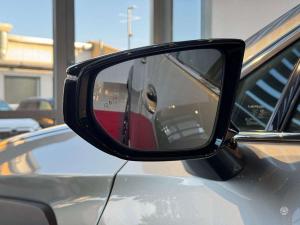 Grey Lexus UX 250h 2021 in Siauliai, with an engine capacity of 1.99 L and mileage of 64 thousand km for 24500 €, photo 10 on AUTOMOTO.COM.LV