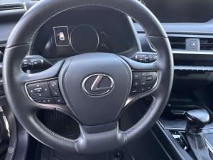Grey Lexus UX 250h 2022 in Taurage, with an engine capacity of 2.00 L and mileage of 32 thousand km for 24499 €, photo 22 on AUTOMOTO.COM.LV