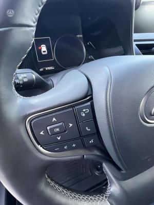 Grey Lexus UX 250h 2022 in Taurage, with an engine capacity of 2.00 L and mileage of 32 thousand km for 24499 €, photo 24 on AUTOMOTO.COM.LV