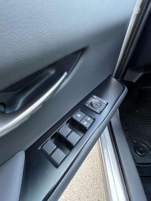 Grey Lexus UX 250h 2022 in Taurage, with an engine capacity of 2.00 L and mileage of 32 thousand km for 24499 €, photo 27 on AUTOMOTO.COM.LV
