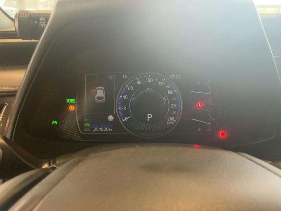 Orange Lexus UX 250h 2019 in Vilnius, with an engine capacity of 1.99 L and mileage of 204 thousand km for 19900 €, photo 11 on AUTOMOTO.COM.LV