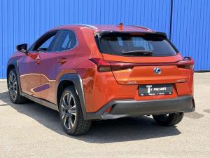 Оранжевый Лексус UX 250h 2022 в Каунас, объемом двигателя 1.99 л и пробегом 45 тыс. км за 29900 €, фото 7 на AUTOMOTO.COM.LV