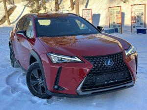 Sarkans Lexus UX 250h 2019 Kauņa, ar dzinēja tilpumu 1.99 L un nobraukumu 51 tūkst. km par 21950 €, foto  vietnē AUTOMOTO.COM.LV