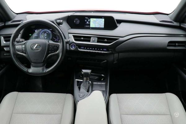 Lexus UX 250h 2019 in Vilnius on AUTOMOTO.COM.LV Red Lexus UX 250h 2019 in Vilnius, with an engine capacity of 1.99 L and mileage of 93 thousand km for 25400 €, photo 7 on AUTOMOTO.COM.LV