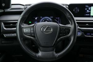 Red Lexus UX 250h 2019 in Vilnius, with an engine capacity of 1.99 L and mileage of 93 thousand km for 25400 €, photo 13 on AUTOMOTO.COM.LV