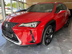 Красный Лексус UX 250h 2020 в Паневежис, объемом двигателя 1.99 л и пробегом 74 тыс. км за 22900 €, фото  на AUTOMOTO.COM.LV