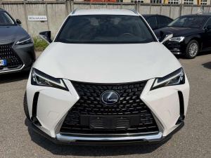 Balts Lexus UX 250h 2020 Viļņa, ar dzinēja tilpumu 1.99 L un nobraukumu 97 tūkst. km par 22000 €, foto 5 vietnē AUTOMOTO.COM.LV
