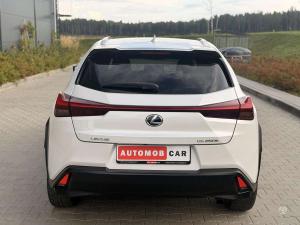 Белый Лексус UX 250h 2021 в Вильнюс, объемом двигателя 1.99 л и пробегом 171 тыс. км за 21750 €, фото 7 на AUTOMOTO.COM.LV
