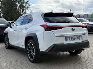 Balts Lexus UX 250h 2021 Viļņa, ar dzinēja tilpumu 1.99 L un nobraukumu 92 tūkst. km par 23000 €, foto 14 vietnē AUTOMOTO.COM.LV