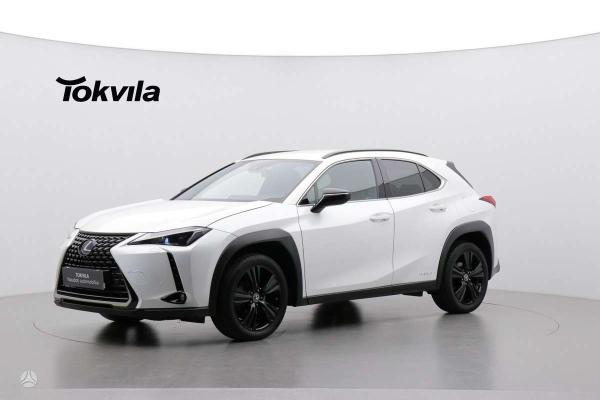 White Lexus UX 250h 2021 in Vilnius, with an engine capacity of 1.99 L and mileage of 90 thousand km for 25900 €, photo 1 on AUTOMOTO.COM.LV