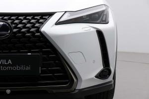 Balts Lexus UX 250h 2021 Viļņa, ar dzinēja tilpumu 1.99 L un nobraukumu 90 tūkst. km par 25900 €, foto 21 vietnē AUTOMOTO.COM.LV