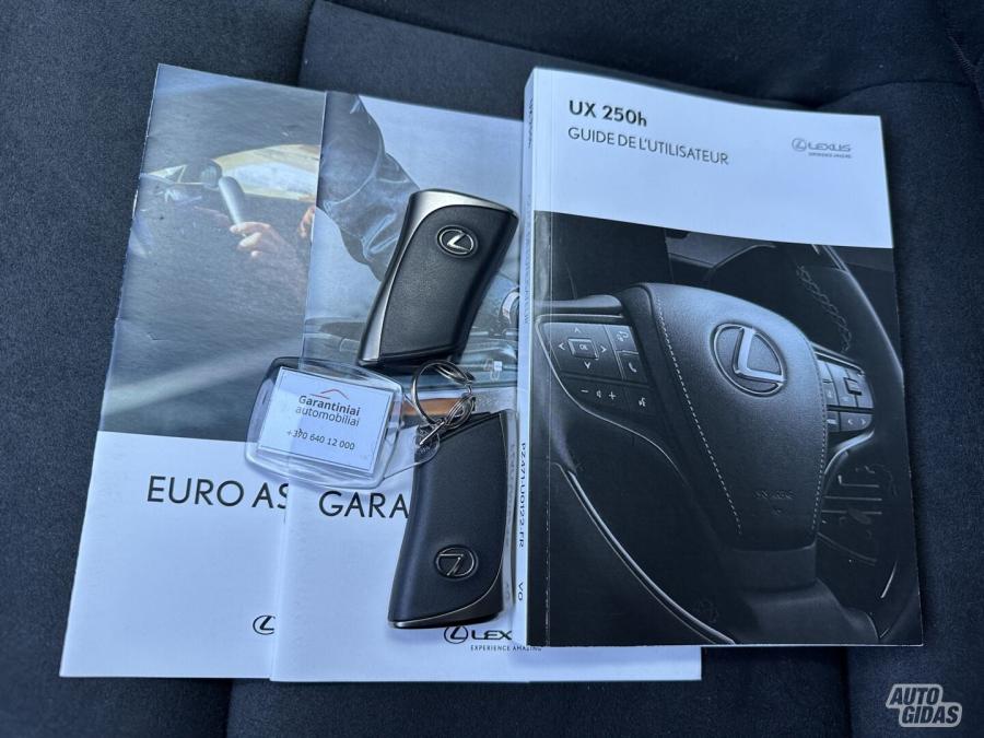 Balts Lexus UX 250h 2022 Avižieniai, ar dzinēja tilpumu 2.00 L un nobraukumu 62 tūkst. km par 27250 €, foto 30 vietnē AUTOMOTO.COM.LV