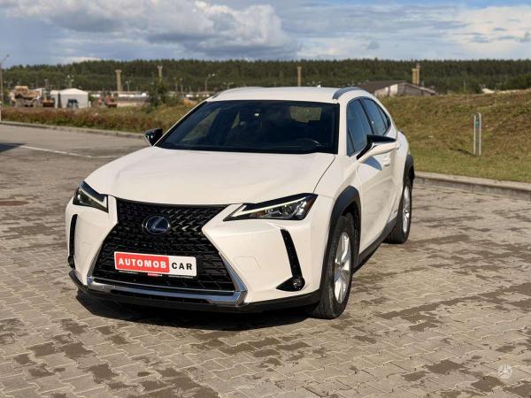 Balts Lexus UX 250h 2022 Viļņa, ar dzinēja tilpumu 1.99 L un nobraukumu 104 tūkst. km par 24300 €, foto 9 vietnē AUTOMOTO.COM.LV