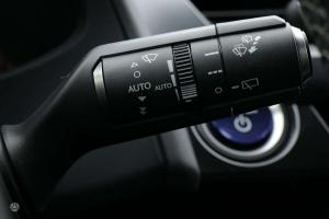 Balts Lexus UX 250h 2022 Viļņa, ar dzinēja tilpumu 1.99 L un nobraukumu 44 tūkst. km par 26900 €, foto 23 vietnē AUTOMOTO.COM.LV
