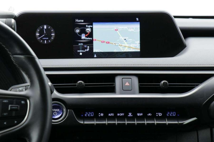 Balts Lexus UX 250h 2022 Viļņa, ar dzinēja tilpumu 1.99 L un nobraukumu 44 tūkst. km par 25900 €, foto 15 vietnē AUTOMOTO.COM.LV