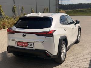 Balts Lexus UX 250h 2022 Viļņa, ar dzinēja tilpumu 1.99 L un nobraukumu 53 tūkst. km par 26500 €, foto 4 vietnē AUTOMOTO.COM.LV