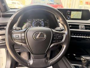 Balts Lexus UX 250h 2022 Viļņa, ar dzinēja tilpumu 1.99 L un nobraukumu 53 tūkst. km par 26500 €, foto 31 vietnē AUTOMOTO.COM.LV