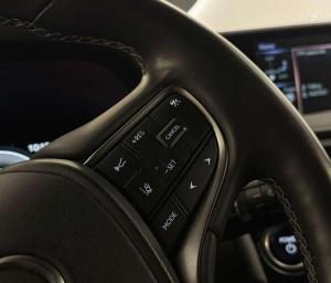 Белый Лексус UX 250h 2022 в Мариямполе, объемом двигателя 1.99 л и пробегом 52 тыс. км за 24999 €, фото 9 на AUTOMOTO.COM.LV