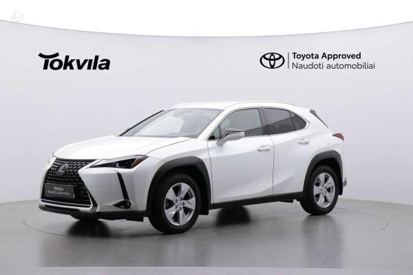 White Lexus UX 250h 2023 in Vilnius, with an engine capacity of 1.99 L and mileage of 36 thousand km for 27900 €, photo 1 on AUTOMOTO.COM.LV