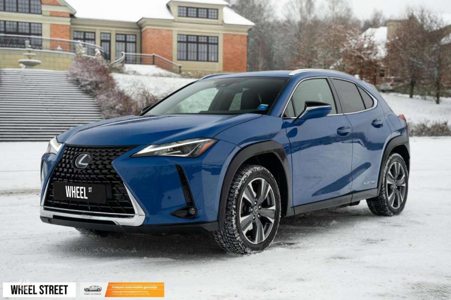 Zils Lexus UX 300e 2022 Viļņa, ar dzinēja tilpumu 0.00 L un nobraukumu 26 tūkst. km par 22900 €, foto 1 vietnē AUTOMOTO.COM.LV