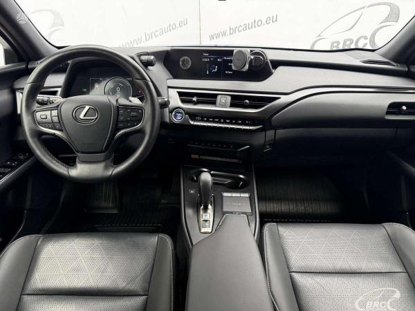 Zils Lexus UX 300e 2022 Klaipėda, ar dzinēja tilpumu 0.00 L un nobraukumu 34 tūkst. km par 24900 €, foto 4 vietnē AUTOMOTO.COM.LV