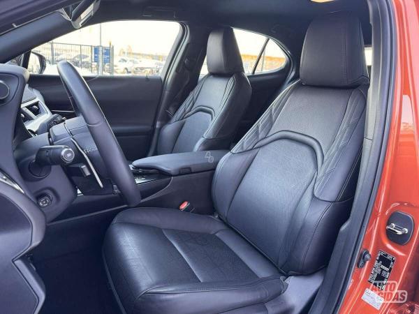 Lexus UX 300e 2020 Kauņa, ar dzinēja tilpumu 0.00 L un nobraukumu 126 tūkst. km par 18900 €, foto 6 vietnē AUTOMOTO.COM.LV