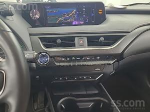 Zaļš Lexus UX 300e 2021 Rīga, ar dzinēja tilpumu 0.00 L un nobraukumu 96 tūkst. km par 25990 €, foto 9 vietnē AUTOMOTO.COM.LV