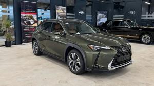 Green Lexus UX 300e 2023 in Riga, with an engine capacity of 0.00 L and mileage of 96 thousand km for 25990 €, photo  on AUTOMOTO.COM.LV