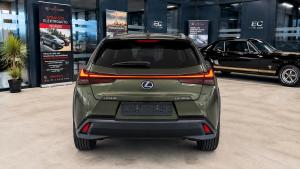 Green Lexus UX 300e 2023 in Riga, with an engine capacity of 0.00 L and mileage of 96 thousand km for 25990 €, photo 4 on AUTOMOTO.COM.LV