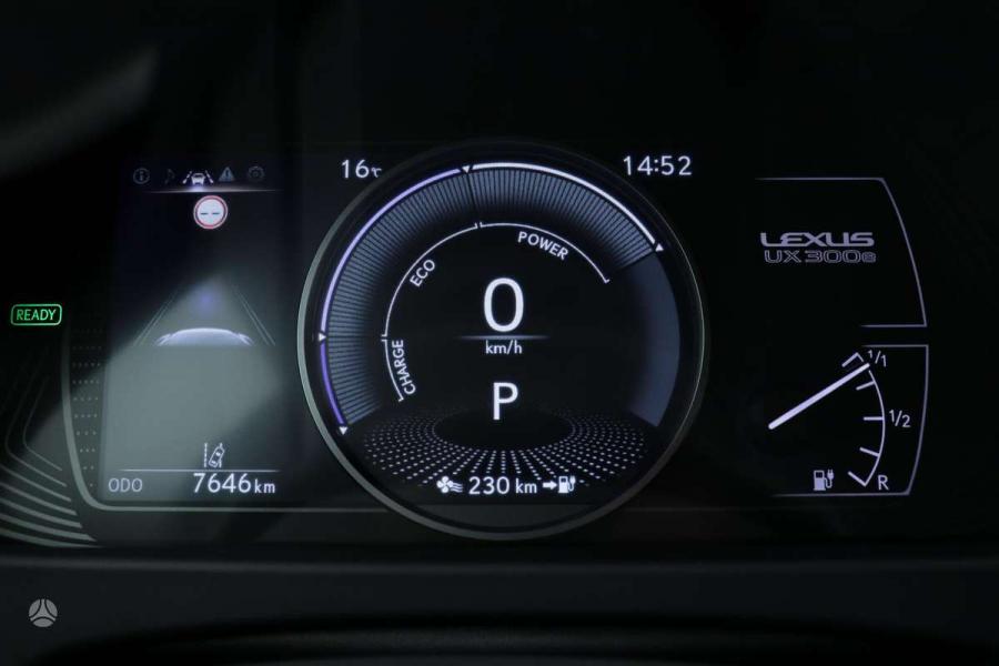 Grey Lexus UX 300e 2022 in Vilnius, with an engine capacity of 0.00 L and mileage of 8 thousand km for 26900 €, photo 13 on AUTOMOTO.COM.LV