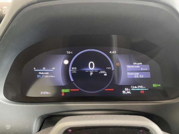 Серый Лексус UX 300e 2024 в Вильнюс, объемом двигателя 0.00 л и пробегом 22 тыс. км за 29040 €, фото 6 на AUTOMOTO.COM.LV