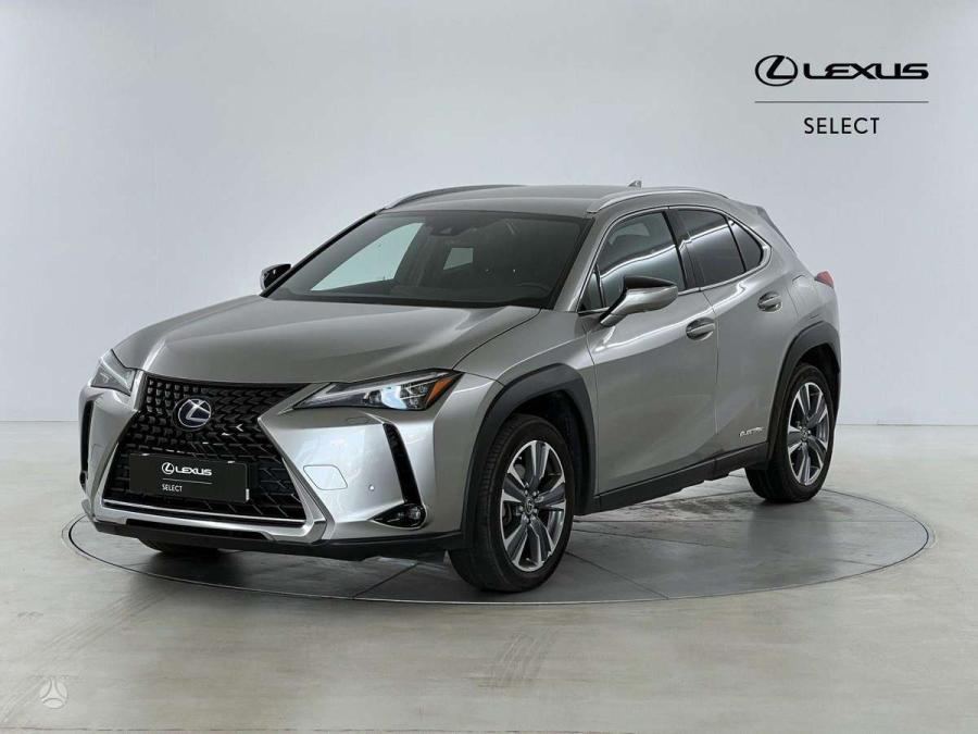 Grey Lexus UX 300e 2022 in Vilnius, with an engine capacity of 0.00 L and mileage of 31 thousand km for 29900 €, photo 1 on AUTOMOTO.COM.LV
