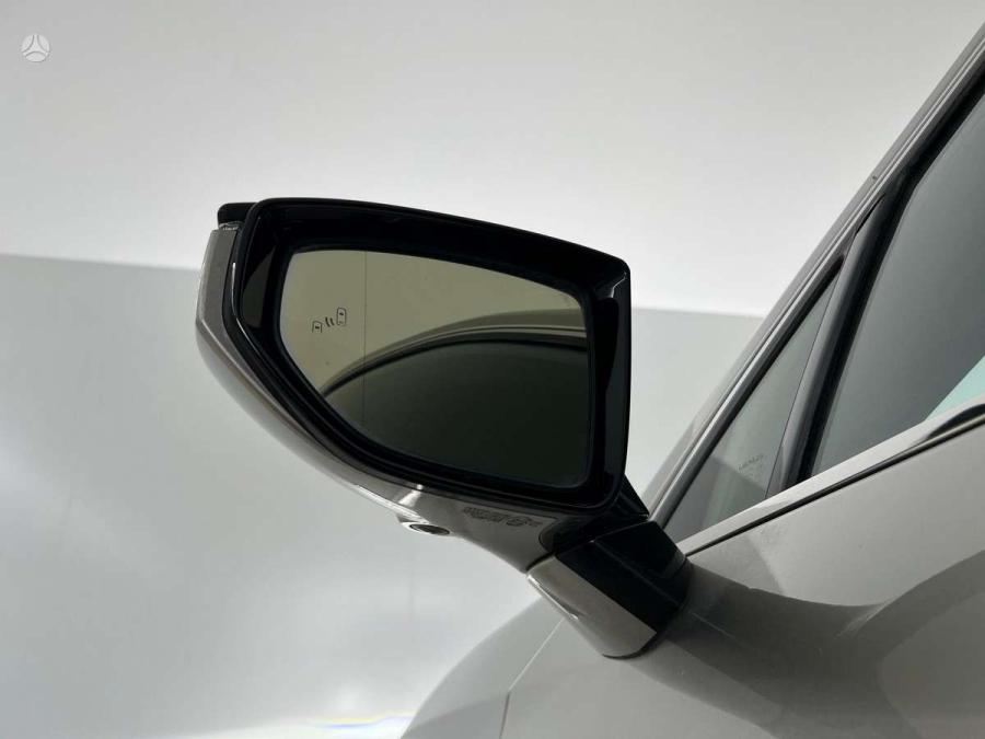 Grey Lexus UX 300e 2022 in Vilnius, with an engine capacity of 0.00 L and mileage of 31 thousand km for 29900 €, photo 28 on AUTOMOTO.COM.LV