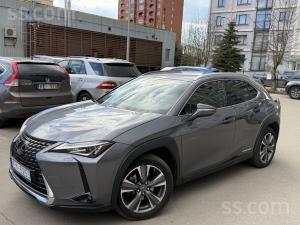 Pelēks Lexus UX 300e 2022 Rīga, ar dzinēja tilpumu 0.00 L un nobraukumu 22 tūkst. km par 25500 €, foto  vietnē AUTOMOTO.COM.LV