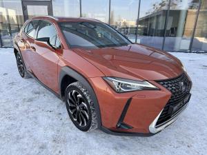Orange Lexus UX 300e 2020 in Kaunas, with an engine capacity of 0.00 L and mileage of 126 thousand km for 18900 €, photo 3 on AUTOMOTO.COM.LV