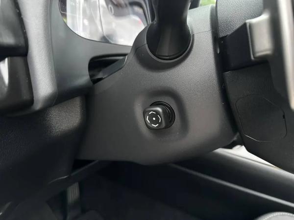 Balts Lexus UX 300e 2021 Rīga, ar dzinēja tilpumu 0.00 L un nobraukumu 78 tūkst. km par 26200 €, foto 9 vietnē AUTOMOTO.COM.LV