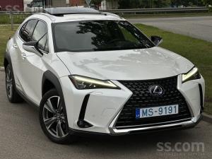 Белый Лексус UX 300e 2022 в Рига, объемом двигателя 0.00 л и пробегом 78 тыс. км за 26200 €, фото  на AUTOMOTO.COM.LV
