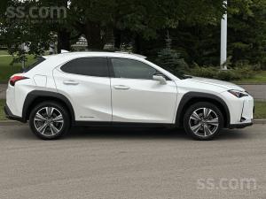 Balts Lexus UX 300e 2022 Rīga, ar dzinēja tilpumu 0.00 L un nobraukumu 78 tūkst. km par 26200 €, foto 6 vietnē AUTOMOTO.COM.LV