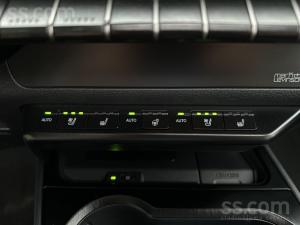 Balts Lexus UX 300e 2022 Rīga, ar dzinēja tilpumu 0.00 L un nobraukumu 78 tūkst. km par 26200 €, foto 17 vietnē AUTOMOTO.COM.LV