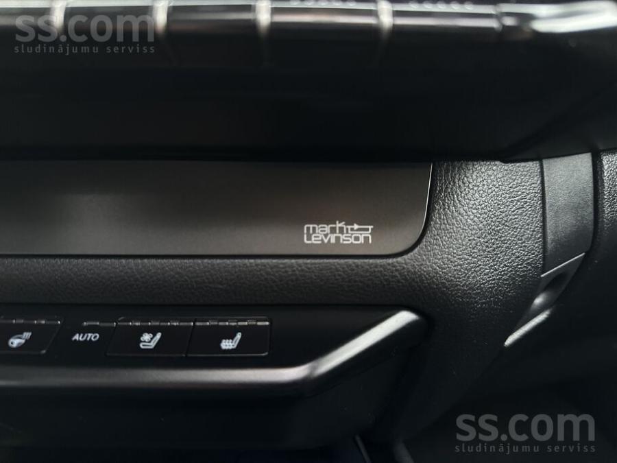 Balts Lexus UX 300e 2022 Rīga, ar dzinēja tilpumu 0.00 L un nobraukumu 78 tūkst. km par 26200 €, foto 18 vietnē AUTOMOTO.COM.LV