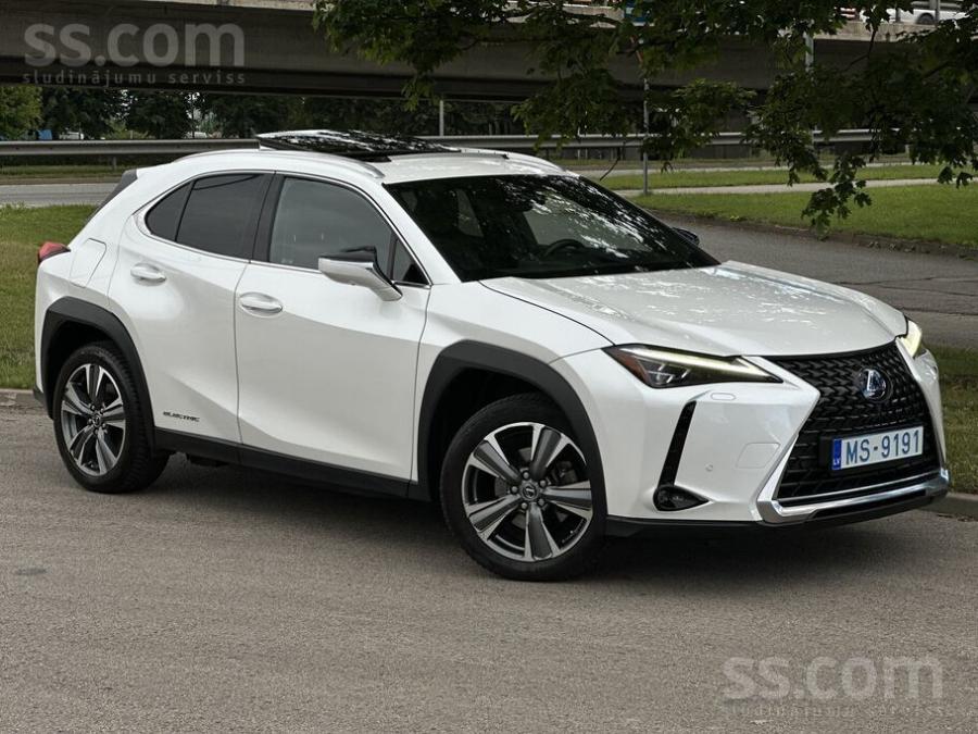 Balts Lexus UX 300e 2022 Rīga, ar dzinēja tilpumu 0.00 L un nobraukumu 78 tūkst. km par 26200 €, foto 31 vietnē AUTOMOTO.COM.LV