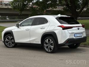 Balts Lexus UX 300e 2022 Rīga, ar dzinēja tilpumu 0.00 L un nobraukumu 78 tūkst. km par 26200 €, foto 32 vietnē AUTOMOTO.COM.LV